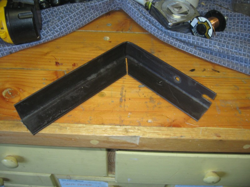 Mustang68.com: torsion bars, tools and the trunk lid